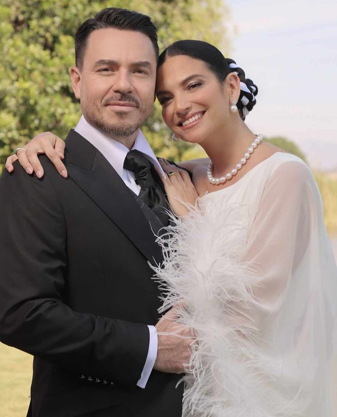 Singer Natalia Jimenez has ties Note at 41, after 2 canceled weddings ...